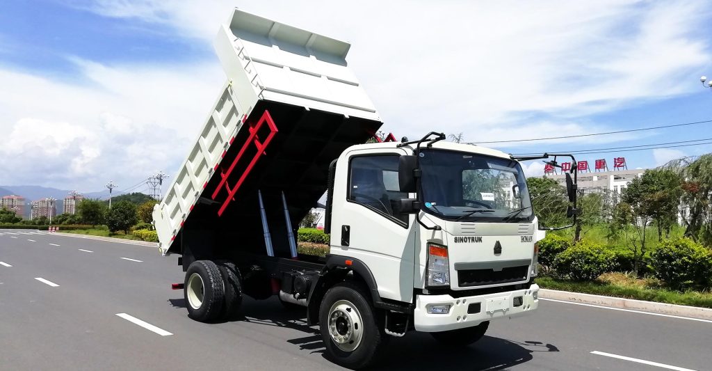 SINOTRUK HOWO 4X4 TIPPER TRUCK